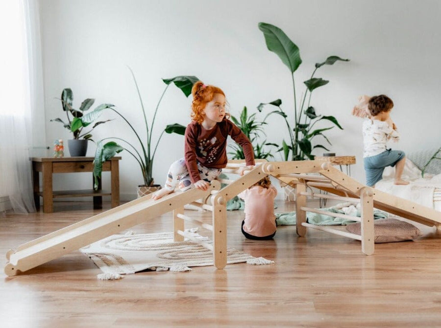 Wooden climbing frame cube with climbing ramp/slide - Natural - KateHa